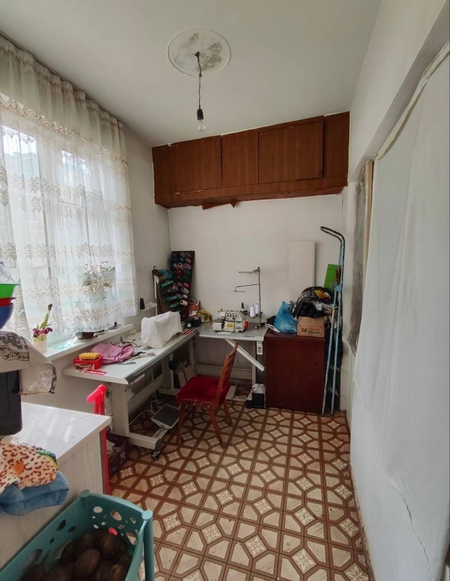 Ттз-4 Продается квартира 4/2/4 балкон 2х6 
Улучшенная планировка 
Удво