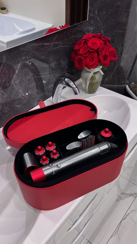 Фен-стайлер Dyson, доставка бесплатная