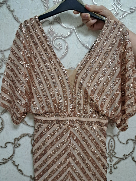 Вечерное платье.