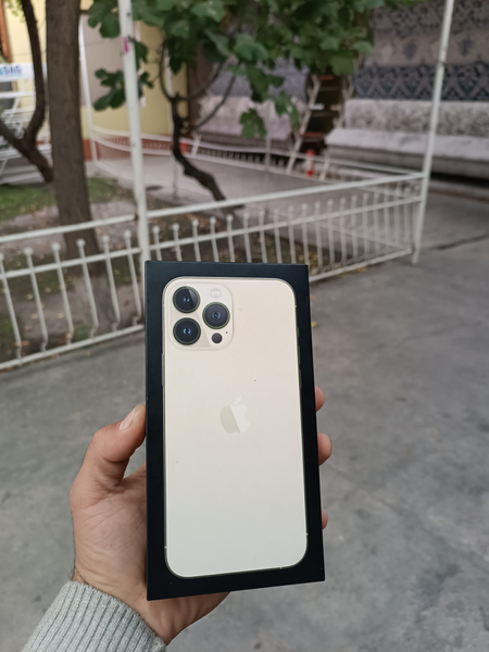 Iphone 13 pro max 10 sikl 100% yomks yangi Fargʻona shahar