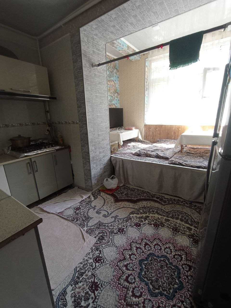 Продается квартира 3/2/4. Ориентир: круг Саракулька