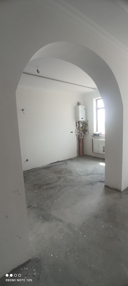 Продается 5 ком квартира