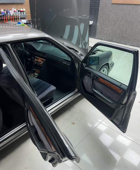Mercedes Benz W124 300E жирный база