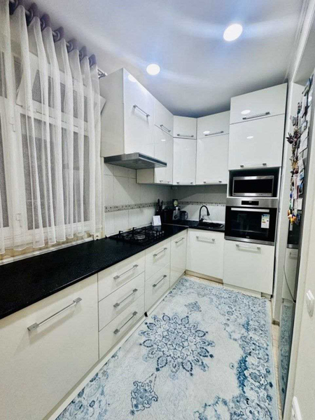 谷 128872 谷 Yakkasaroy tumanida kvartira sotiladi [76 м²]