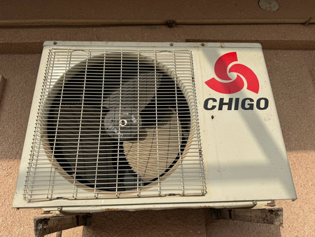 СРОЧНА  продам кондиционер CHIGO 12