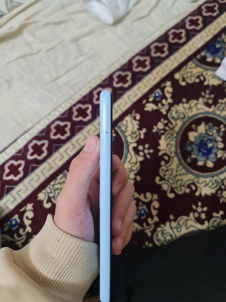 Samsung A13 sotiladi xotin qiz ishlatgan