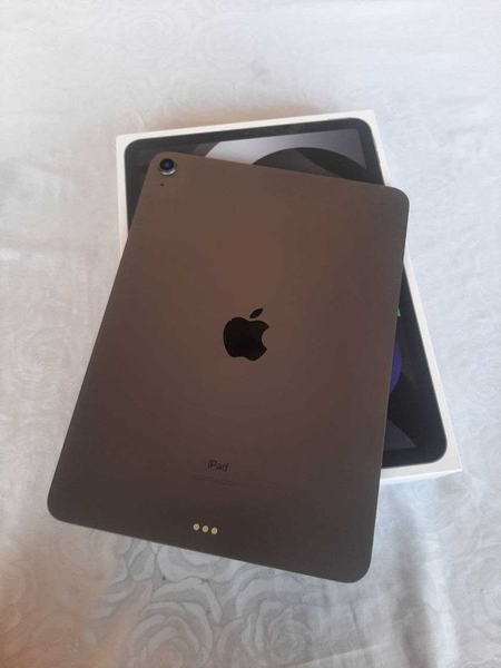 apple ipad air 4 / 64 gb space gray