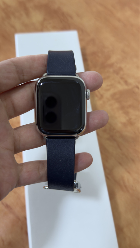 Apple Watch Series 8 41mm Silver Stainles Steel Case