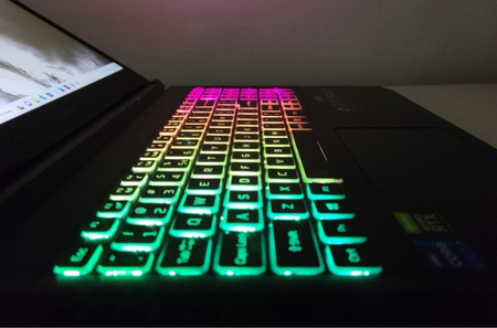 Yangidek Acer Nitro 5 Gaming Core i7 11800H. RTX 3050 4GB.