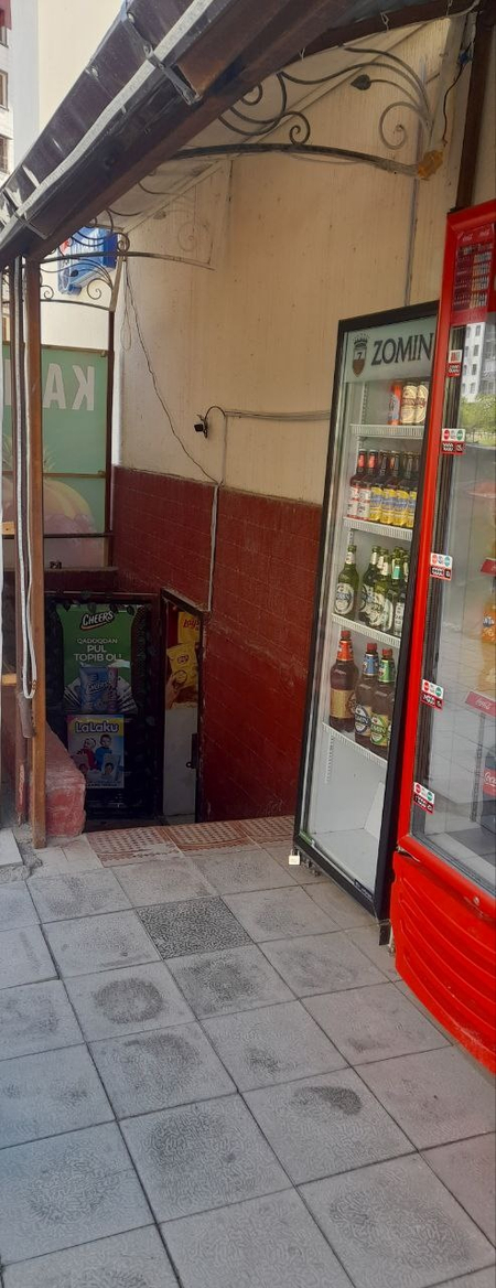 Квартиры, магазины
