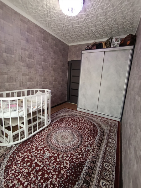 Продается 3-х комнатная квартира со всеми обстановками, свежим ремонто