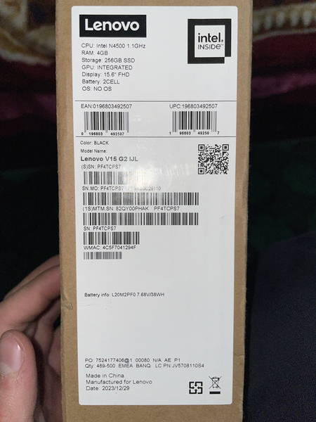 Noutbook Lenovo yangi