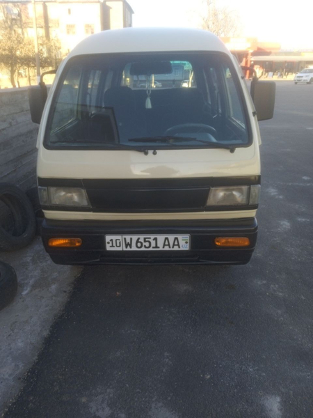 Продаётся Дамас 2005 года.