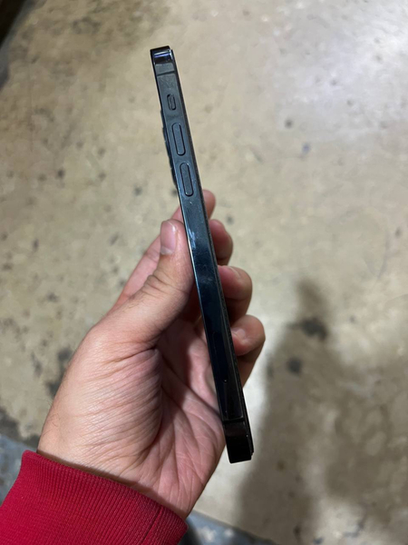 Iphone 12 pro с гарантией