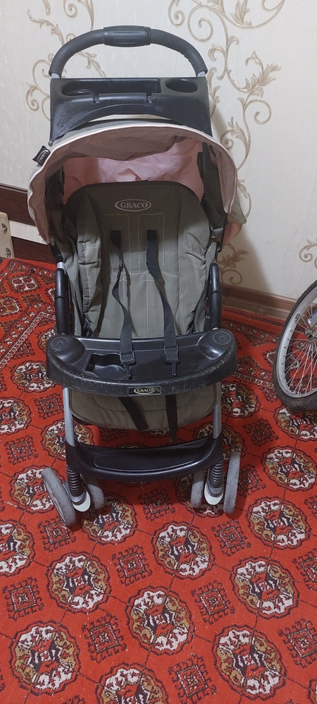 Продам коляску и велосипед