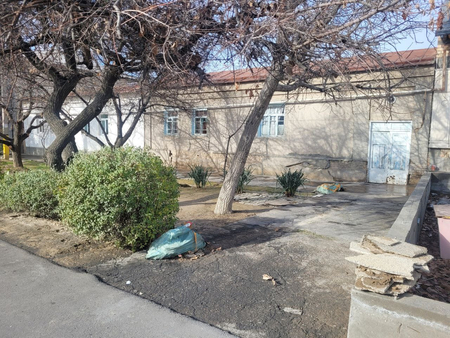Shofayzda uy sotiladi