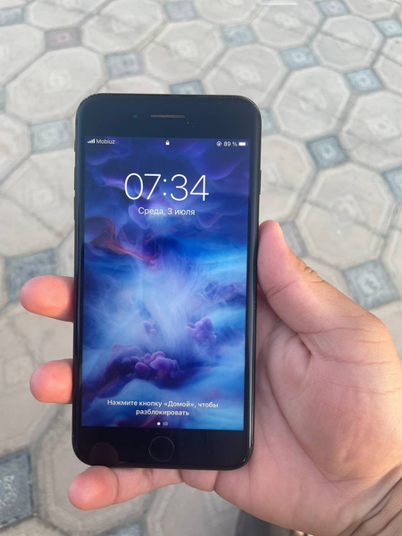 iPhone 7 plus 256GB jet black