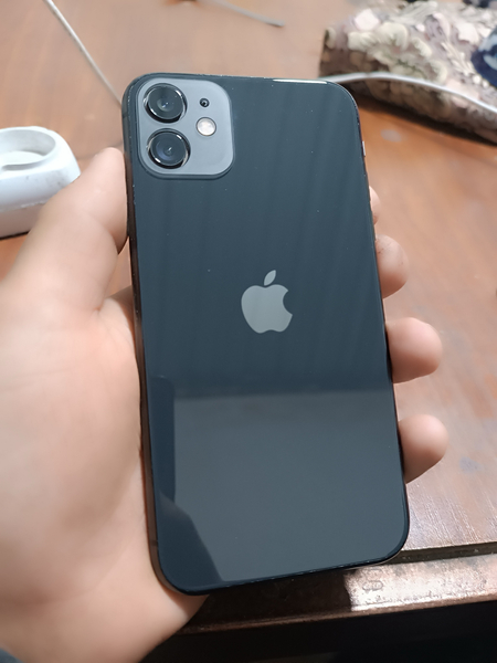iphone 11 black rangi