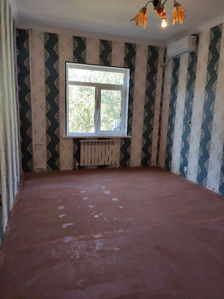 продаётся своя 3-х комнатная квартира.