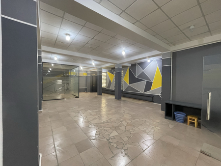 Сдаётся в аренду помещение 220 кв с ремонтом в Саммарканд дарвоза