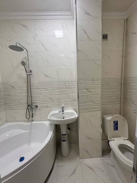 Продаётся новостройка 2 комната 55м² на 4 этаже Согдиана мечет