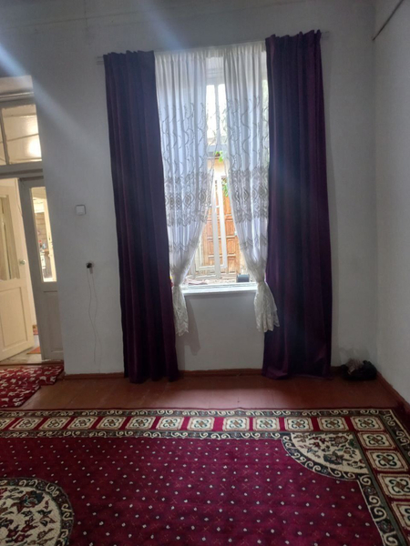 Oylaga yunusobotdan bez makler kvartira bor 350 e.y