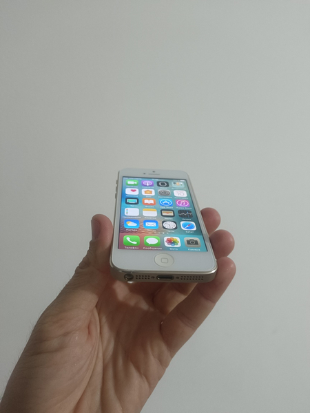 Iphone 5/16 GB Xolati Rasmdaka IDEAL