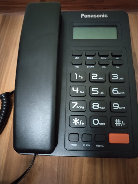 Стационарный телефон аппарат Panasonic KX-TSC8204CID