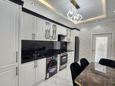Продажа 3х комнатной квартиры в центре Самарканда