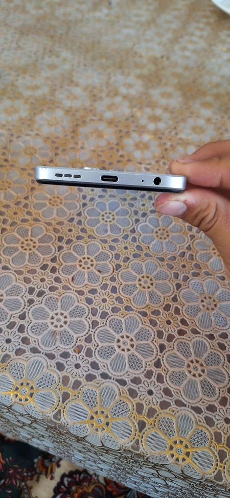 Infinix HOT 30 play 16 ga 128