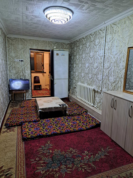Продаю 3-х ком квартиру на Шота Руставелли Яккасарай А.К