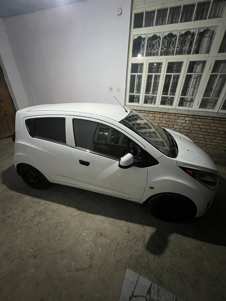Chevrolet Spark Сотилади