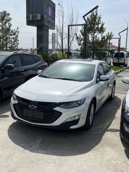 Malibu XL 2LT yangi