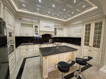 Срочно сдаётся в аренду 8соток 600м² 8 комнат