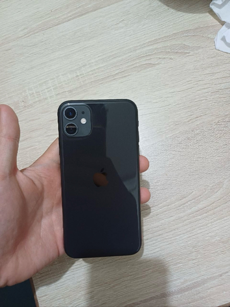 Iphone 11  99% yomqost / йомкость