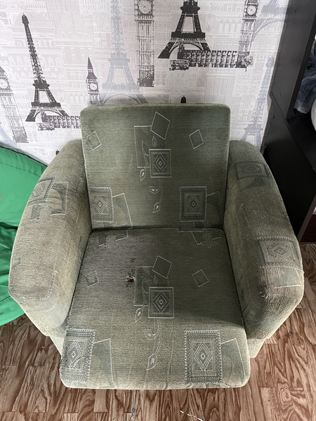 Продам диван и 2 кресла