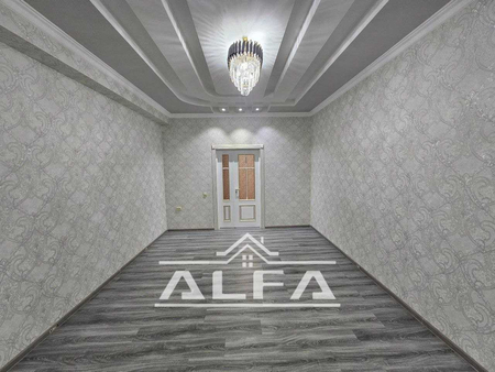 2 xonali 70m² 3-qavat sotiladi.