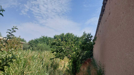 Quruq yer sotiladi srochna