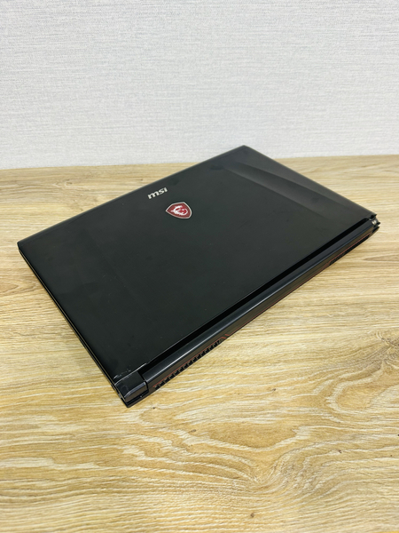 MSI Leopard Core i7-8 Ядерный+GTX1050Ti+Большой 17,3 экран 120Hz