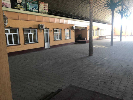 Продается готовый бизнес комплекс на международной трассе в г. Ангрен.
