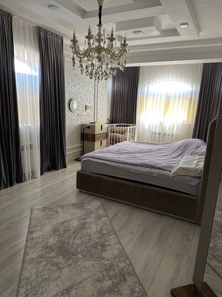 Продам квартиру 120м2 (Вокзал, Узгазойл).