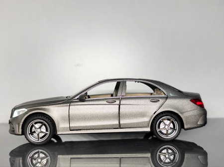 Mercedes Benz W 205 металлическая масштабная модель машинка - Доставка