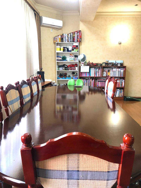 Продам Большую трешку в Gabus на Чехова 158м2 Ойбек срочно!`
