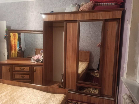 Спалный Мебель сотилади