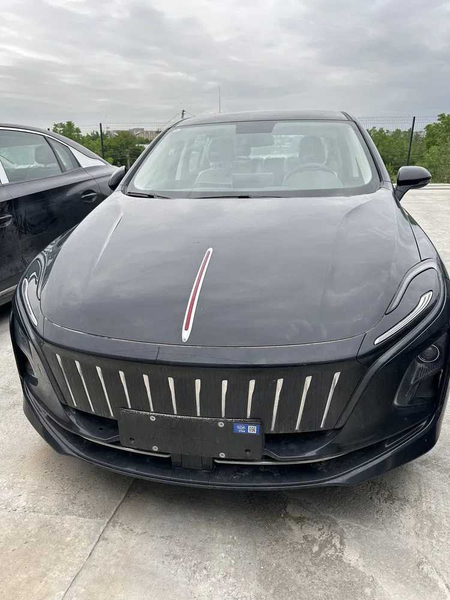 Honghi EQM 5  Luxury