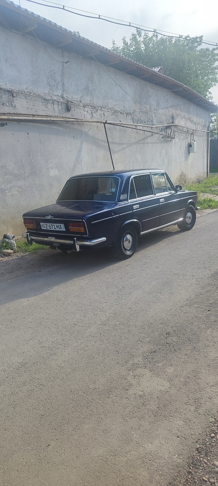 Vaz 2103. Gaz/benzin. 1981-yil.