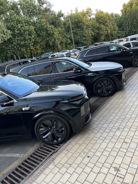 Lixiang L9 ultra 1 yil Garantya beriladi