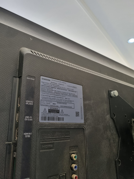Телевизор Samsung ue40m5070au