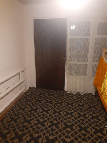 Uchastka srochniy sotiladi
