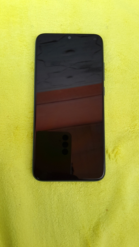 Redmi Not 7 sotiladi 4.64gb